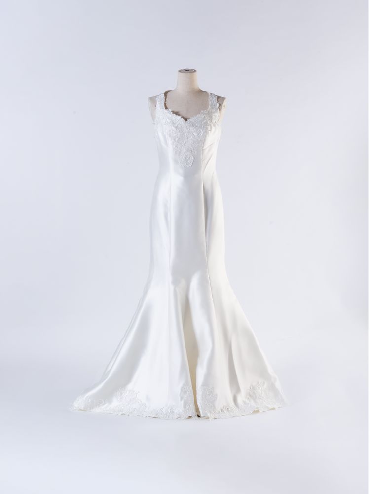 M-009｜スタジオジェリッシュ｜ドレスショップ検索サイト【ウエディングパークドレス】