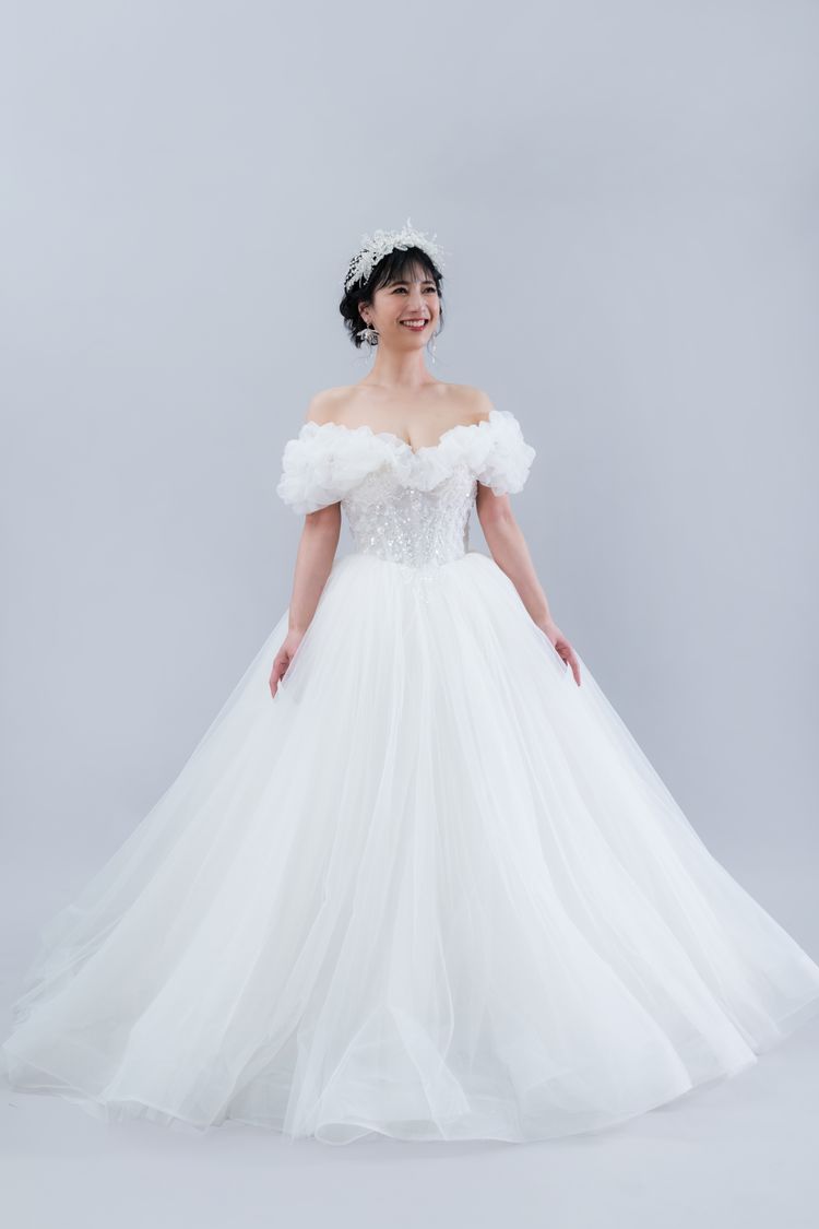 WD105｜Novia Lumiere（ノヴィア ルミエール）｜ドレス検索サイト【ウエディングパークドレス】